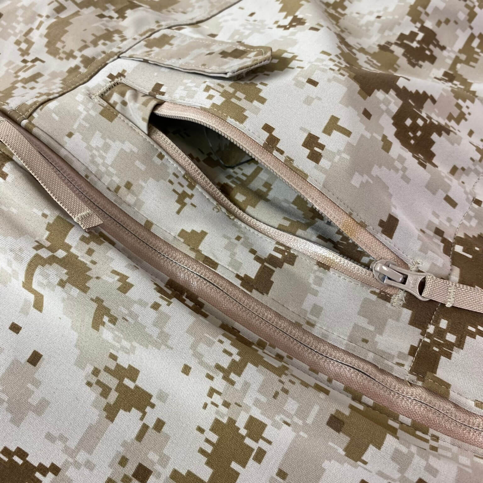 USMC Desert Combat Jacket - Venture Surplus - Genuine Issue