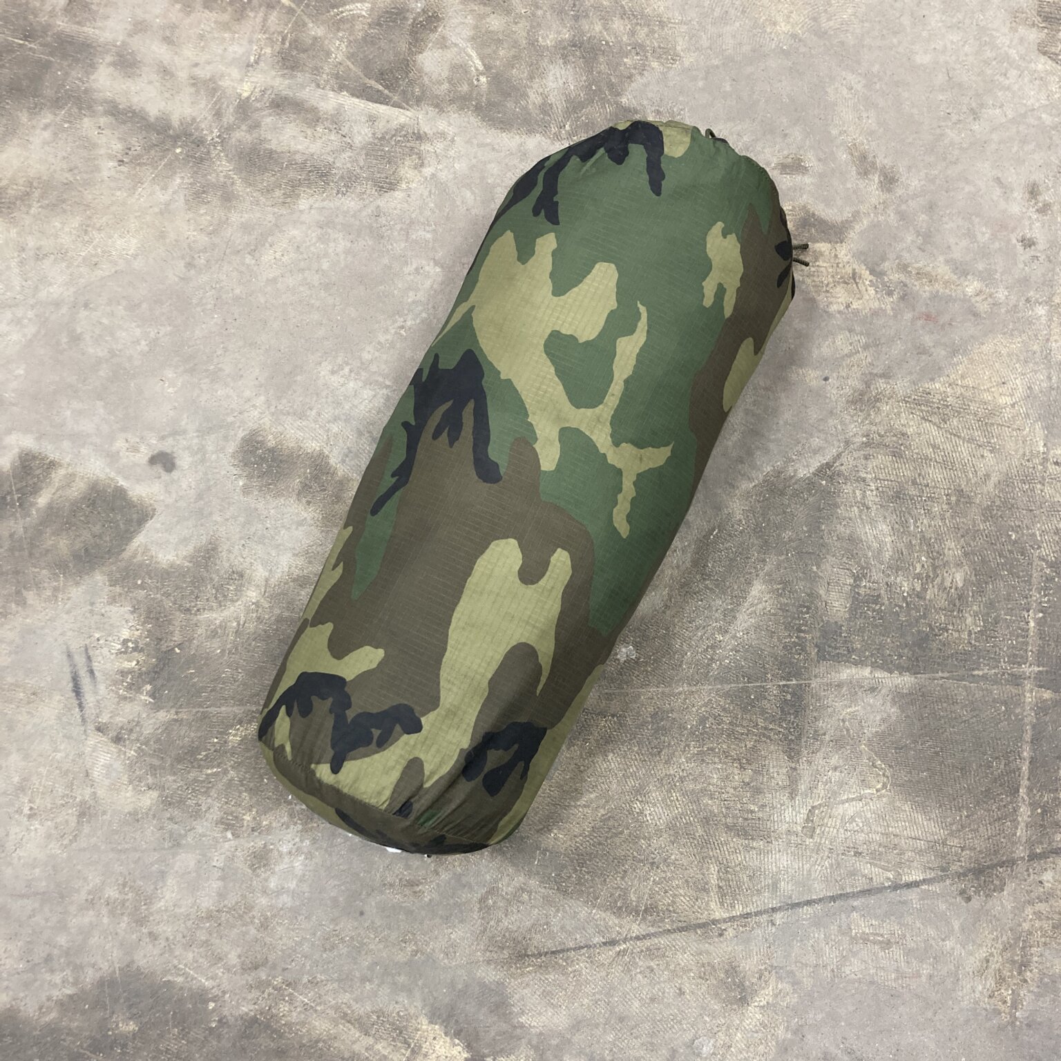 USMC 2 Person Combat Tent, Woodland - Venture Surplus